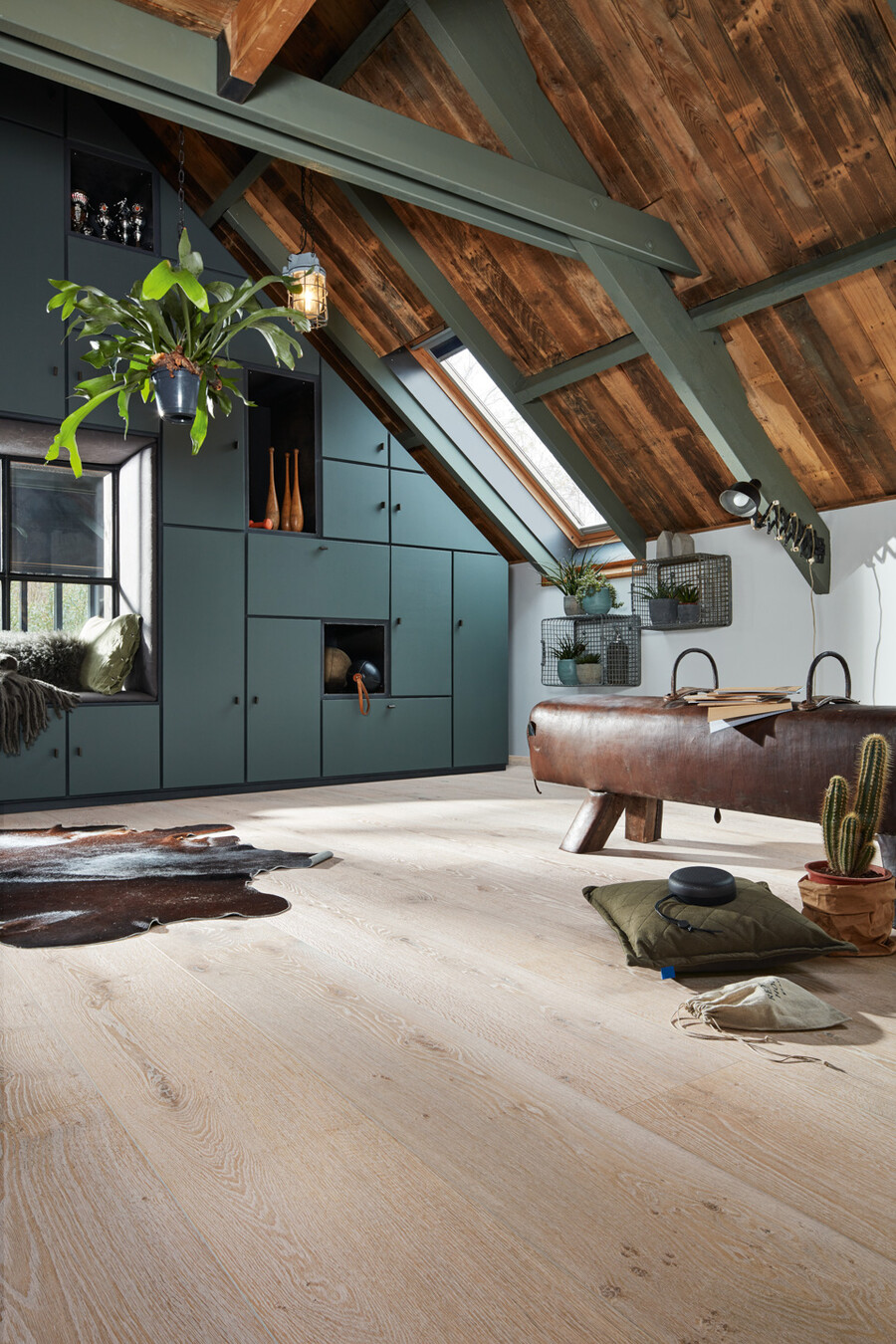 How to make a real statement with character floors