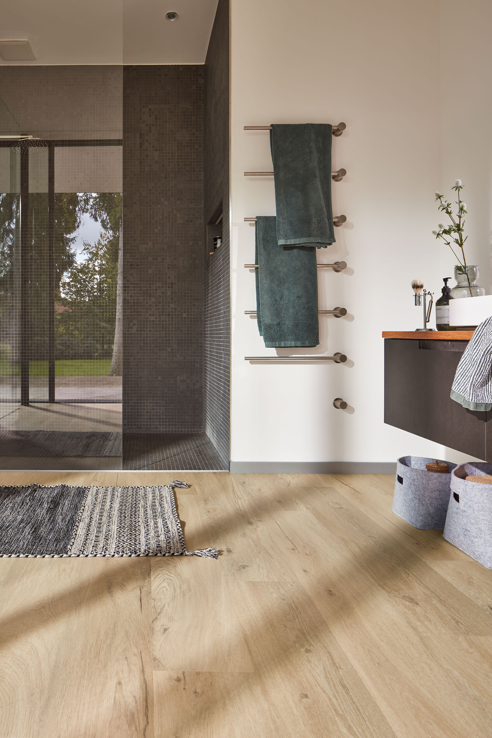 Le sol design de MEISTER pour un habitat sain et beau